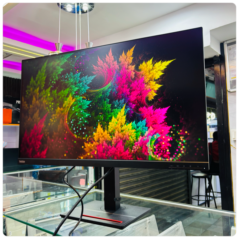 Lenovo ThinkVision P32p-20 32-inch UHD Monitor with USB-C.(4K Resoluti ...