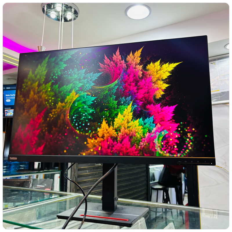 Lenovo ThinkVision P32p-20 32-inch UHD Monitor with USB-C.(4K Resoluti ...